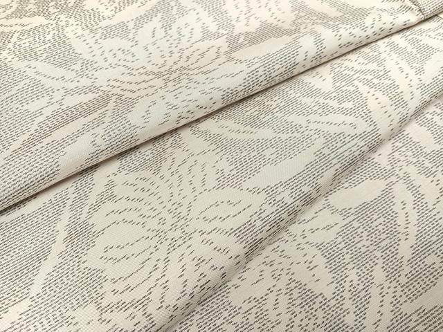 平和屋着物●本場大島紬　白大島　草花文　正絹　逸品　AABA3830ph