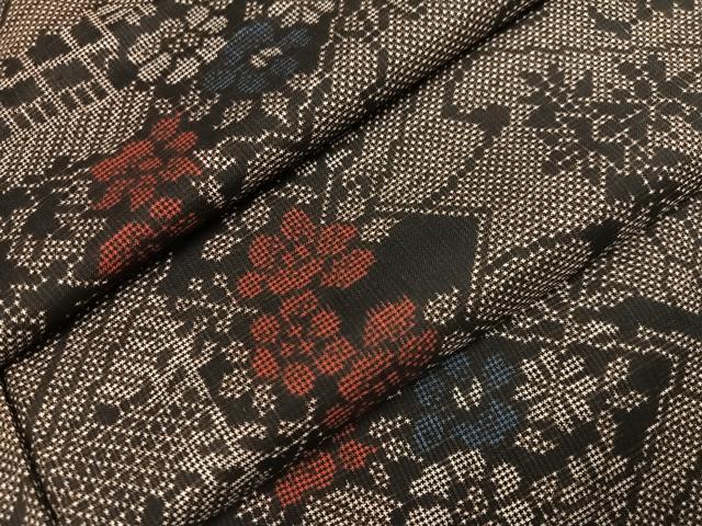 平和屋着物●本場大島紬　一元7マルキ　色紙草花文　正絹　逸品　AABA4301ph