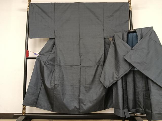 平和屋着物●男性　本場大島紬　アンサンブル　100亀甲　総詰め　正絹　逸品　AABA4578np