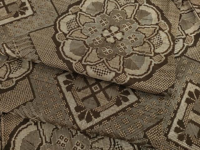 平和屋着物●本場大島紬　龍郷絣　花菱文　正絹　逸品　AABA4856ck