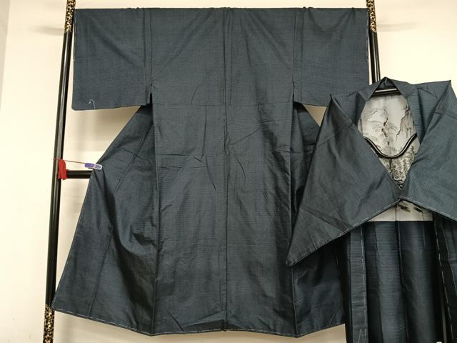 平和屋着物●男性　本場大島紬　アンサンブル　100亀甲　総詰め　正絹　逸品　AABA4943np