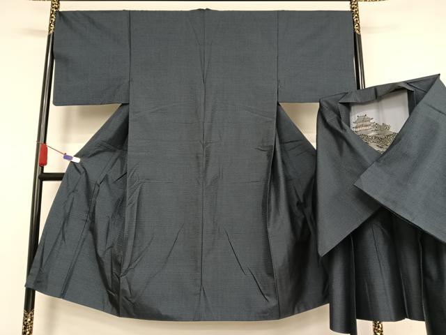 平和屋着物●男性　本場大島紬　アンサンブル　100亀甲　総詰め　正絹　逸品　AABA5040np