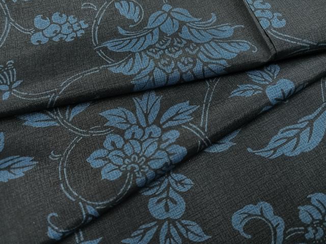 平和屋着物●本場染大島紬　藍　更紗唐草文　正絹　逸品　AABA5218ph
