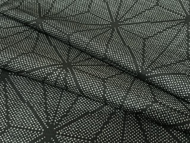 平和屋着物●本場大島紬　一元7マルキ　麻の葉文様　黒地　正絹　逸品　AABA8786zg