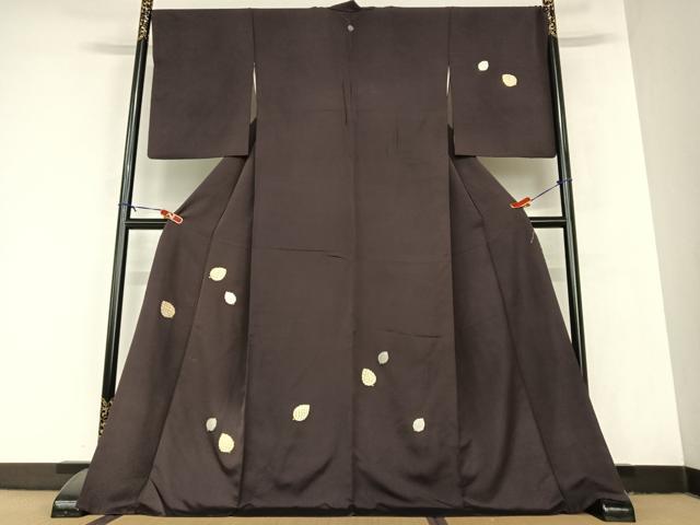 平和屋着物●訪問着　駒刺繍　松笠　似せ紫色地　ロング丈　正絹　逸品　AABA8840zg