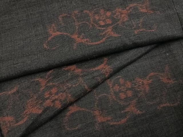 平和屋着物●上質な紬　花唐草文　黒地　正絹　逸品　AABA8914ph