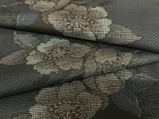 平和屋着物●本場大島紬　カタス7マルキ　枝花文　正絹　逸品　AABB0061zg