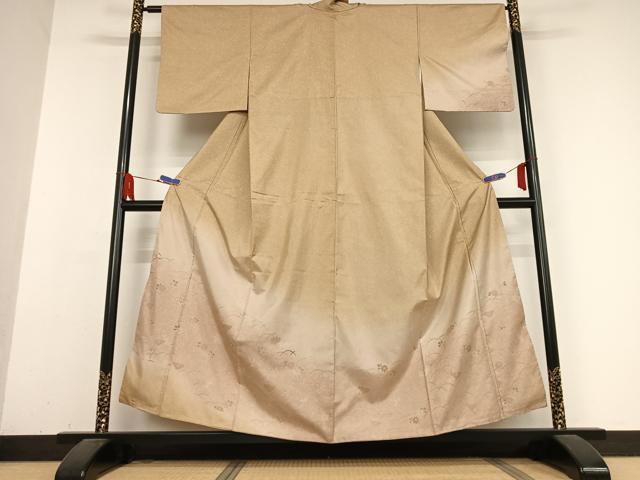 平和屋着物●本場染大島紬　訪問着　舞花文　暈し染め　金彩　正絹　逸品　AABB0211zg