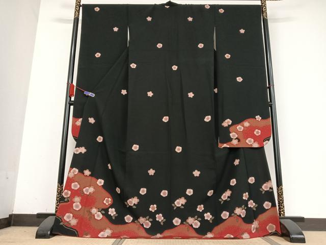 平和屋着物●豪華振袖　舞梅文　黒地　正絹　逸品　AABB0307zg