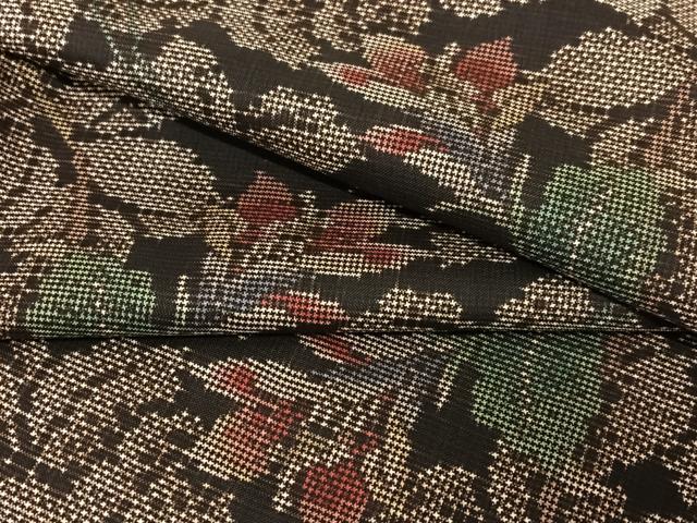 平和屋着物●本場大島紬　泥染め　一元7マルキ　枝花文　正絹　逸品　AABB0357zg