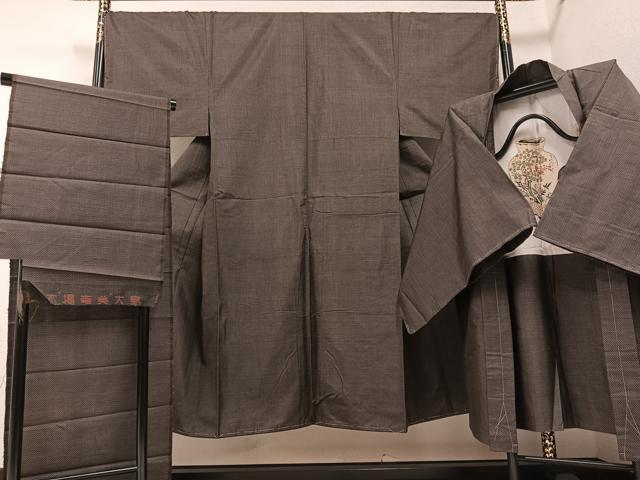 平和屋着物●男性　本場大島紬　アンサンブル　格子　反端付き　正絹　逸品　未使用　AABB0415ph