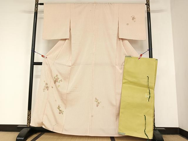 平和屋着物▽訪問着　単衣　刺繍　花籠舞蝶文　金糸　青山みとも扱い　たとう紙付き　正絹　逸品　AABB1361np