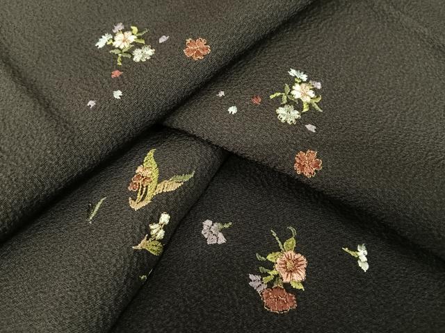 平和屋着物●総刺繍　小紋　草花文　金糸　やまと誂製　正絹　逸品　AABB1392np