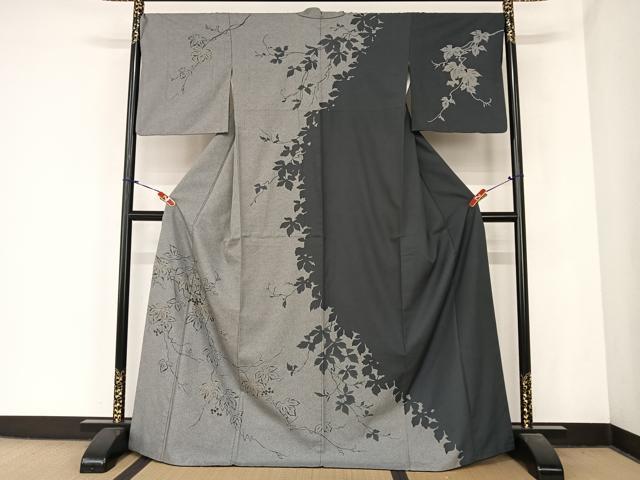 平和屋着物●訪問着　お召地　葡萄蔦の葉　草木シルエット　金彩　正絹　逸品　AABB1399np