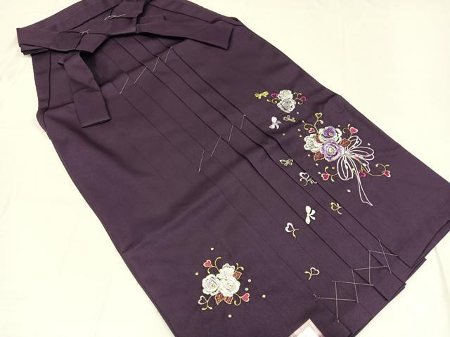 平和屋着物●行灯袴　刺繍　舞花文　金糸　洗える着物　未使用　AABB2982ph