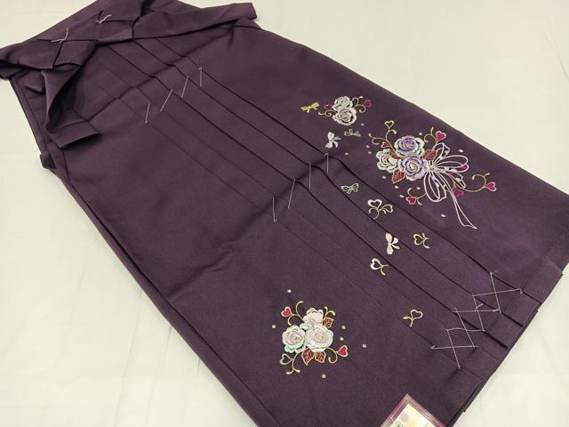 平和屋着物●行灯袴　刺繍　舞花文　金糸　洗える着物　未使用　AABB2987ph