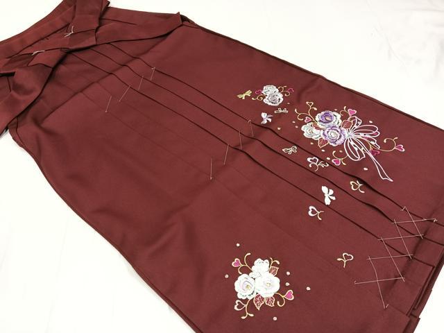 平和屋着物●行灯袴　刺繍　舞花文　金糸　洗える着物　未使用　AABB3608ph