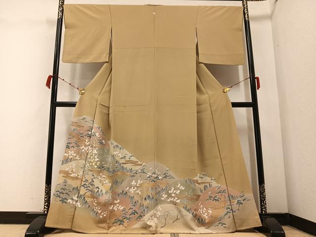 平和屋着物●豪華色留袖　駒刺繍　草花文　金彩　正絹　逸品　AABB3651ph