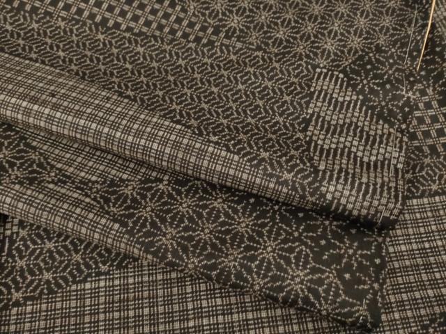 平和屋着物●本場大島紬　カタス9マルキ　切嵌文　正絹　逸品　AABB5477ck