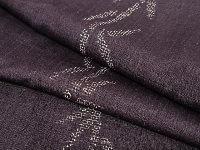 平和屋着物●本場結城紬　重要無形文化財　100亀甲　飛び亀甲柄　舞葉文　正絹　逸品　AABB6496zg