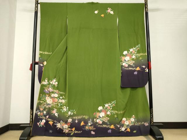 平和屋着物●豪華振袖　友禅　駒刺繍　花筏文　金彩　正絹　逸品　AABB7956ck