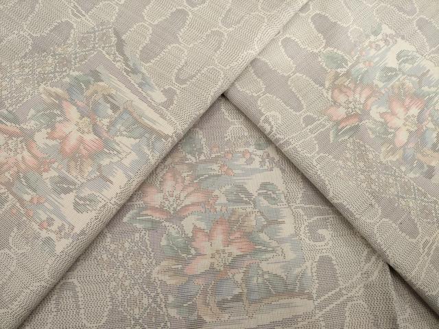 平和屋着物●本場大島紬　白大島　カタス9マルキ　色紙重ね流水花文　正絹　逸品　AABC3224ck