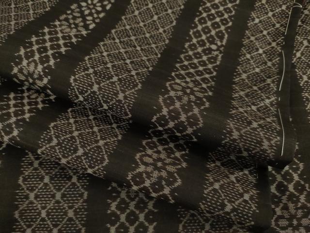 平和屋着物●本場大島紬　花間道　緯総絣　正絹　逸品　AABC3229ck