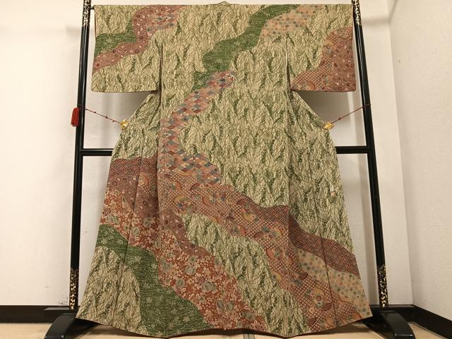 平和屋着物●西岡都巳二　紅型　訪問着　草花文　鬼しぼ縮緬　正絹　逸品　AABC3343ph