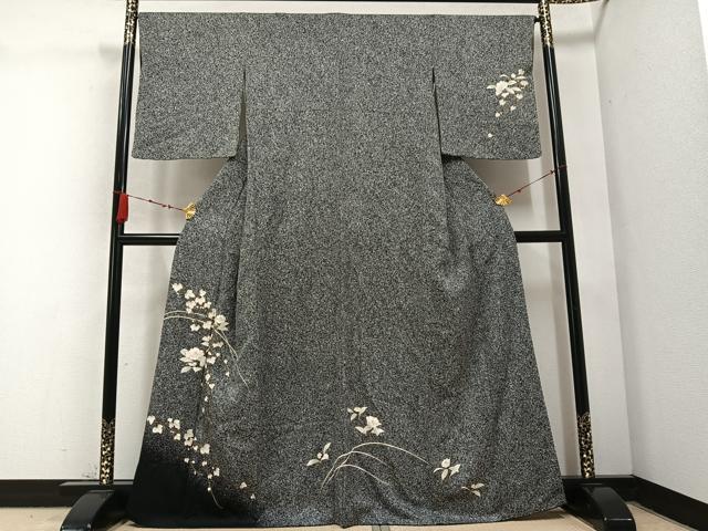 平和屋着物●訪問着　草花文　たたき染め　黒地　正絹　逸品　AABC3358ph