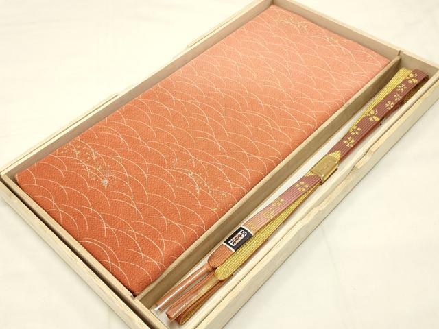 平和屋本店●和装小物　帯締め・帯揚げセット　高麗組 綾出し　芝文　暈し染め　金糸　金銀彩　鬼しぼ縮緬　逸品　未使用　AABC4264ay