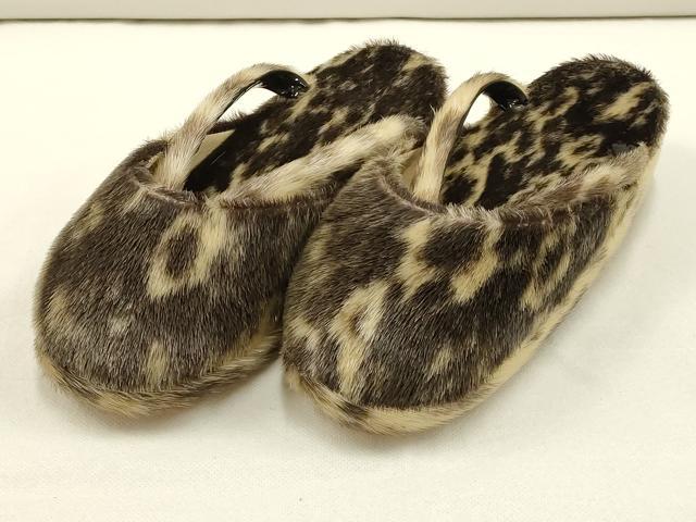 平和屋着物●和装小物　和装草履　防寒草履　アザラシ　あざらし　逸品　AABC4317ay