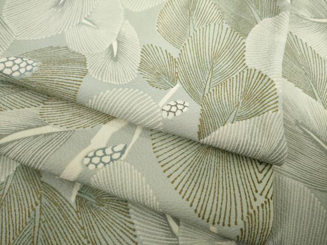 平和屋着物●上質な小紋　松　金彩　正絹　逸品　AABC5640ck