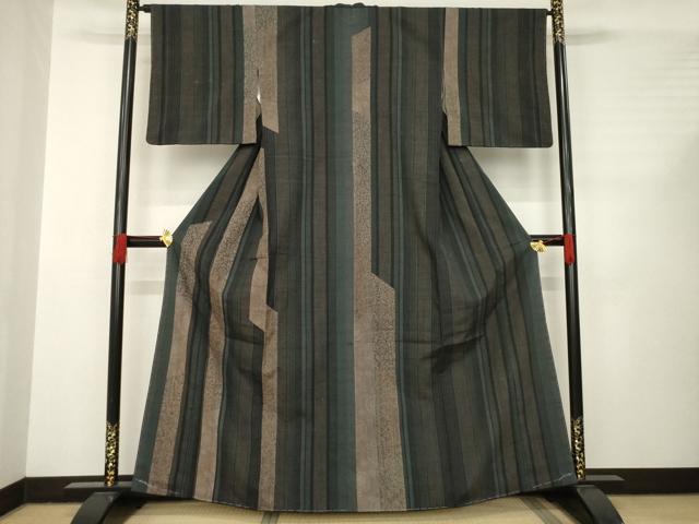 平和屋着物●結城紬　訪問着　100亀甲　更紗花間道　飛び亀甲柄　黒地　正絹　逸品　未使用　AABC6117ck