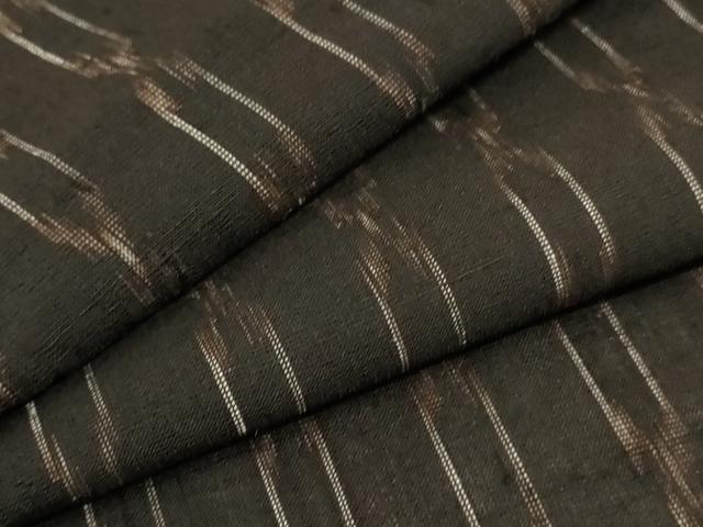 平和屋着物＊夏物　国指定重要無形文化財　本場久米島紬　手織　立涌文　正絹　逸品　AABC6982jd