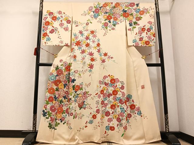 平和屋着物●訪問着　作家物　駒刺繍　草花文　金彩　正絹　逸品　AABC8020ph