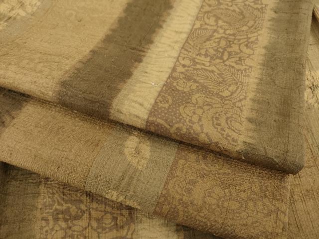 平和屋着物●伝統工芸士　七代目　吉澤与市　小紋　紬地　絞り　型染め　花唐草間道　正絹　逸品　AABC8157ck