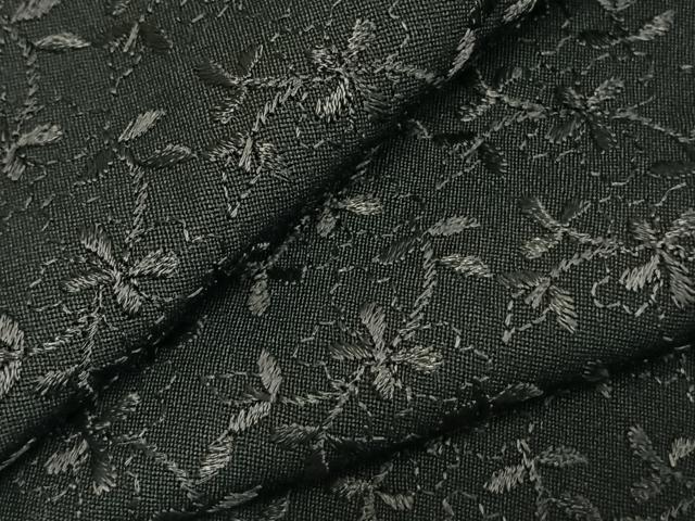 平和屋着物▽小紋　単衣　総刺繍　草花文　黒地　AABD0276fy