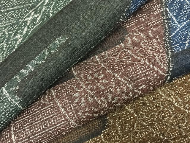 平和屋着物●本場結城紬　重要無形文化財　110亀甲　切嵌文　正絹　逸品　AABD0592fy