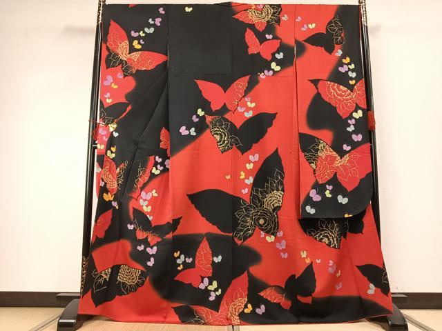 平和屋着物●豪華振袖　舞蝶文　暈し染め　金彩　正絹　逸品　AABD0651fy