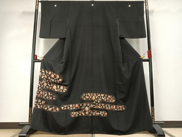 平和屋着物●豪華黒留袖　駒刺繍　宝尽くし文様　黒地　正絹　逸品　AABD0674fy