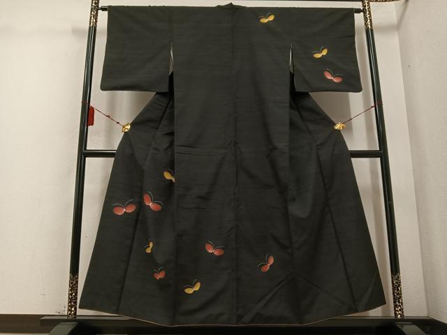 平和屋着物●訪問着　紬地　手描き　舞蝶文　黒地　金彩　正絹　逸品　AABD0778ph