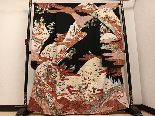 平和屋着物●豪華振袖　駒刺繍　松竹梅御所車文　黒地　金彩　正絹　逸品　AABD1035ph