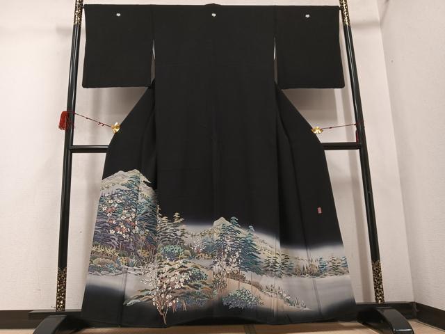 平和屋着物●十日町友禅作家　阿部佳雪　黒留袖　松竹梅文　暈し染め　さが美扱い　正絹　逸品　AABD3930ph