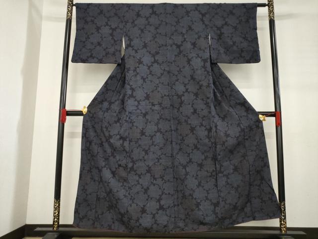 平和屋着物●本場結城紬　重要無形文化財　80亀甲　雪輪重ね文　正絹　逸品　AABD4378ck