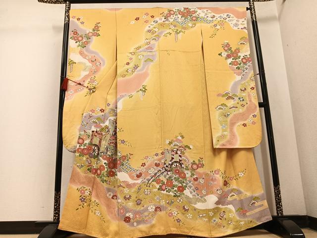 平和屋着物●豪華振袖　駒刺繍　御所車花文　宝尽くし　暈し染め　金彩　正絹　逸品　AABD6030ph