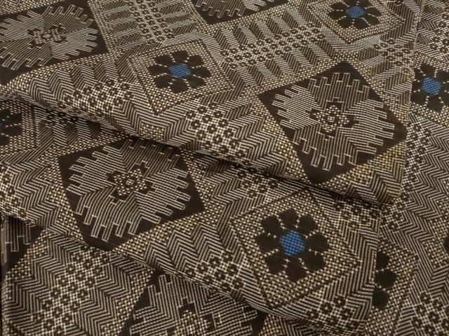 平和屋着物●本場大島紬　龍郷絣　花菱文　正絹　逸品　AABD6642ck