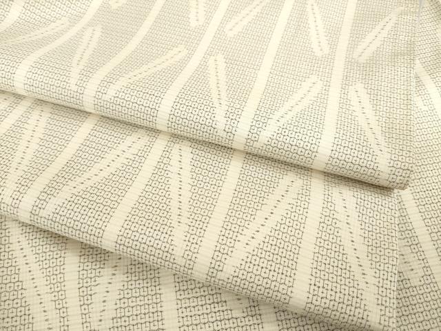 平和屋着物●本場大島紬　白大島　100亀甲　幾何学文様　正絹　逸品　AABD7656ck