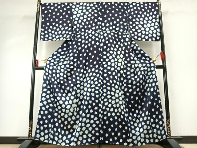 平和屋着物●藍造り国選定無形文化財　藍師・佐藤昭人　小紋　本藍染　菊文　正絹　逸品　AABD8620fy