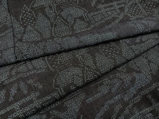 平和屋着物●本場結城紬　重要無形文化財　100亀甲　風景樹林文　正絹　逸品　AABD8826ph