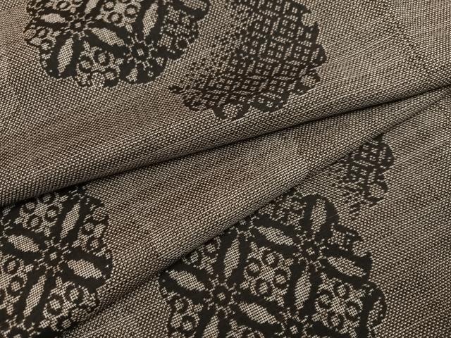 平和屋着物●本場大島紬　カタス9マルキ　雪輪文　正絹　逸品　AABD9805ph